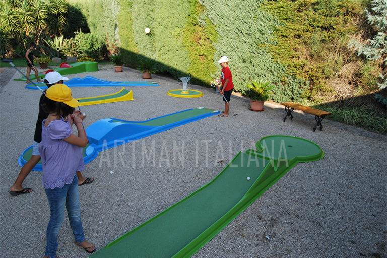 Piste da minigolf Garden Golf: il divertimento è assicurato! - Artman ...